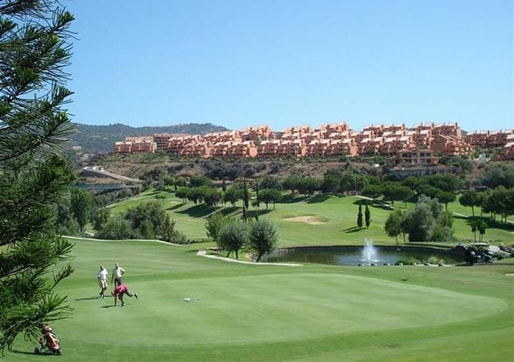 Santa Maria Golf & Country Club – European Golf Breaks